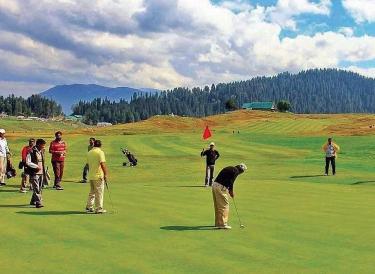 Gulmarg in August – Places to Visit and Things to Do - eKashmir Tourism