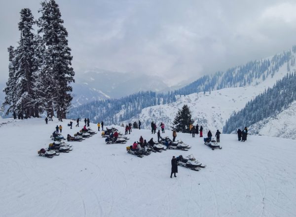 Gulmarg in May - Places to Visit and Things to Do - eKashmir Tourism